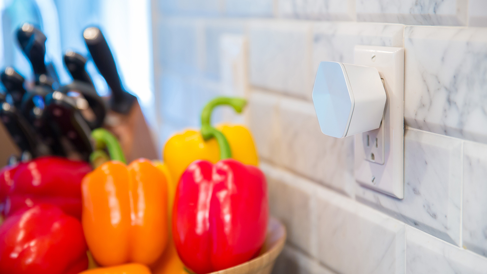 xFi Pods Review: Do Xfinity's Wi-Fi Extenders Work?